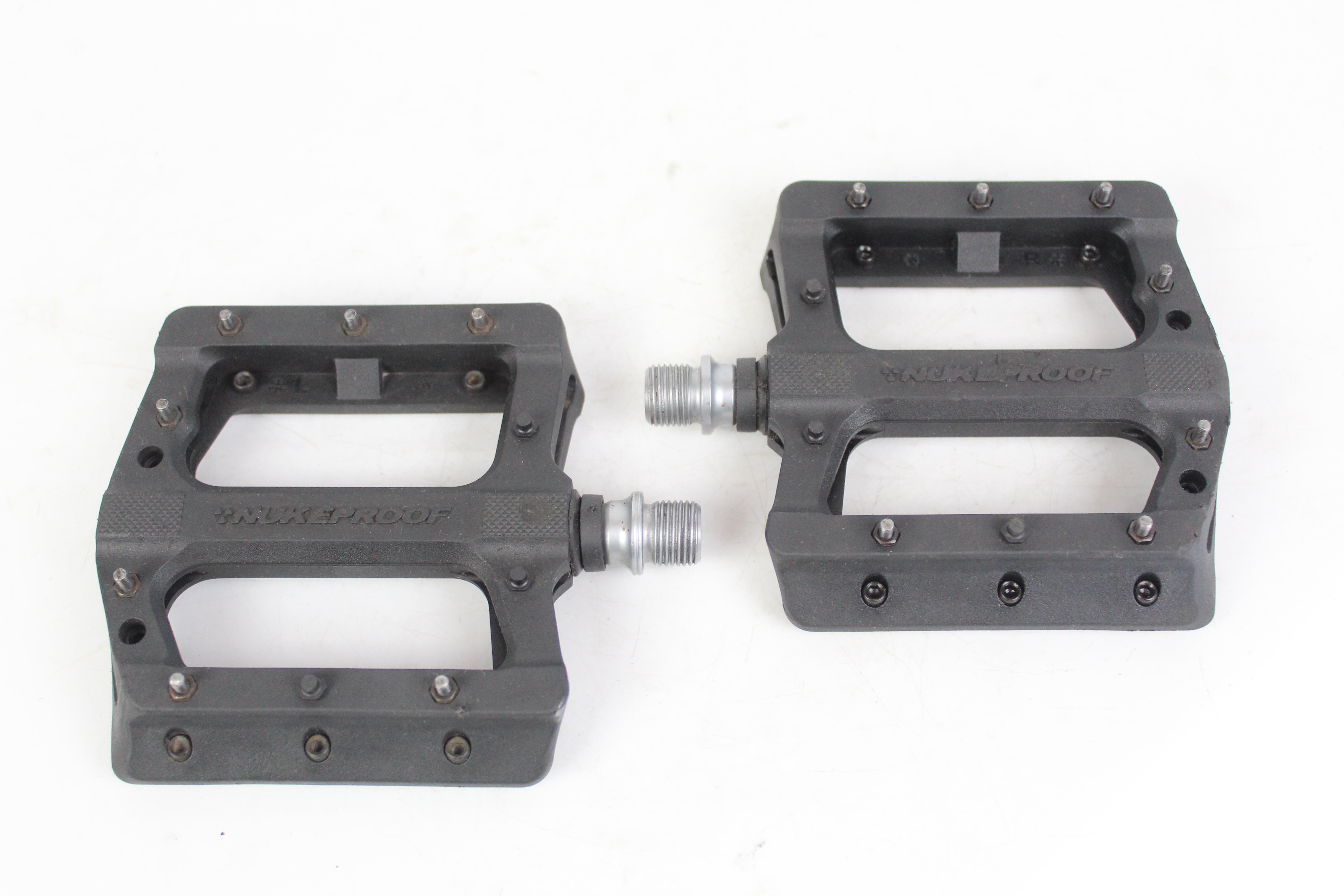 Flat Pedals - Nukeproof Neutron EVO - Grade B – Probiketrader